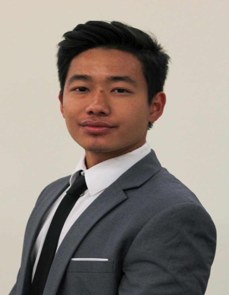 Grayson Knox – Analyst | Peakstone Group – M&A Advisory